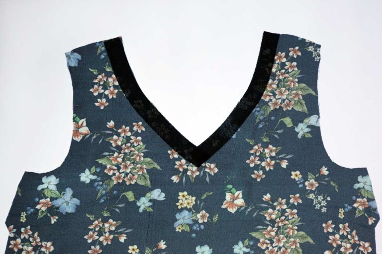 How to Convert Any Pattern to a v Neck | Blog | Oliver + S